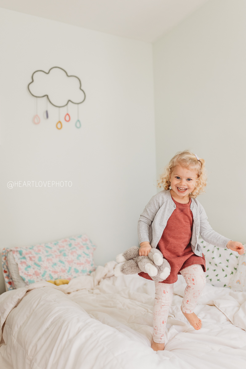 in-home documentary newborn sessions in baltimore – Heartlove Photography